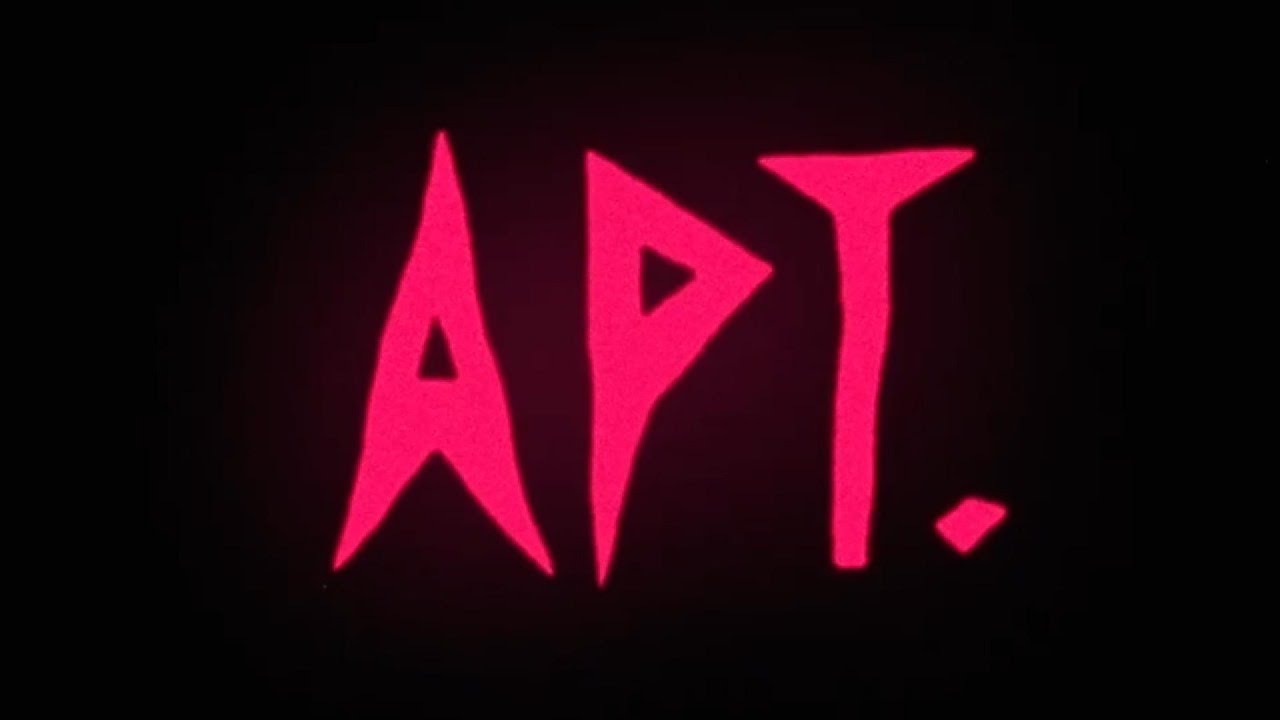 Video musical -Reinterpretación de "APT" - YouTube