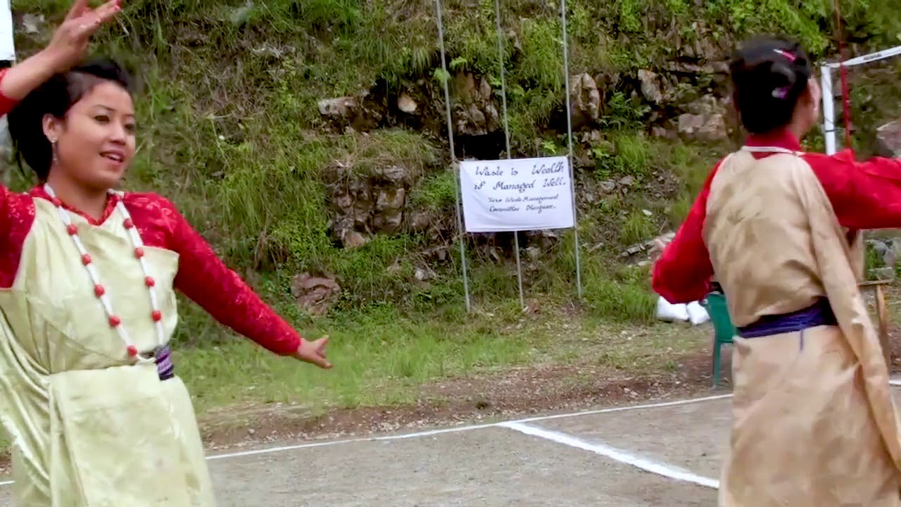 Lepcha Dance by Students... - YouTube