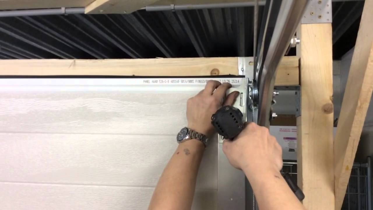 Solid Pro Garagentor - Einbau der Paneele 4b - YouTube