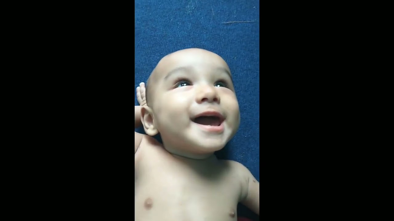 Baby smile without reason 👌 - YouTube