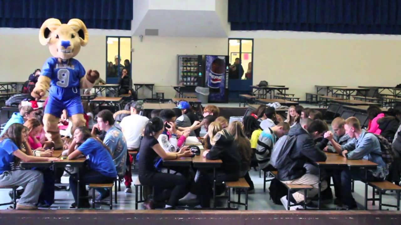 Harlem Shake Comes To Ajax High - YouTube