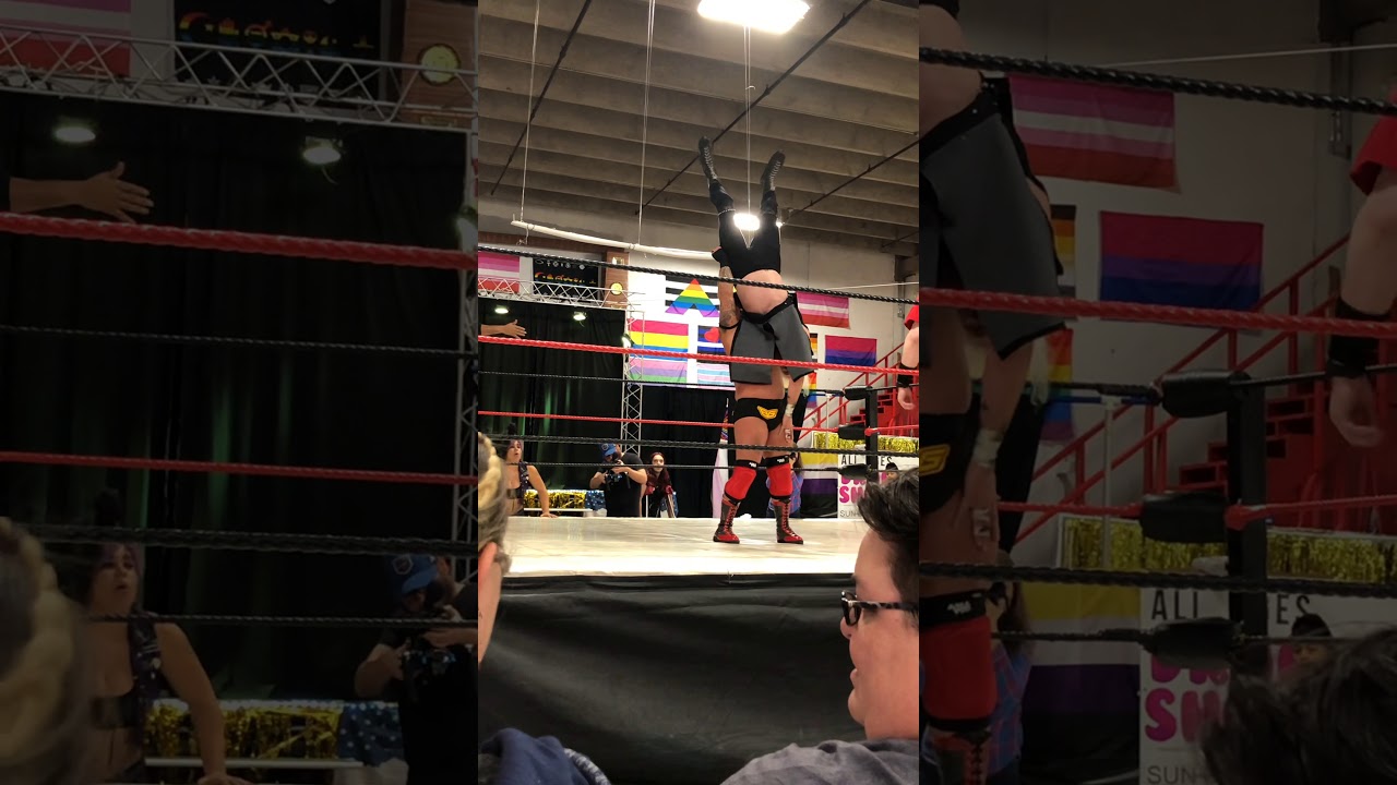 Stalling Suplex-Big Guns on Animal Sam - YouTube