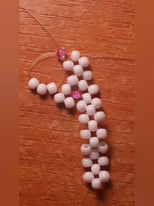 кольцо из бисера с ушками котика крестиком🐈 #бисер #крестиком # ...