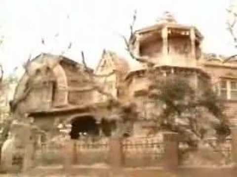 1313 Mockingbird Lane - Home of "The Munsters" (footage from "The ...