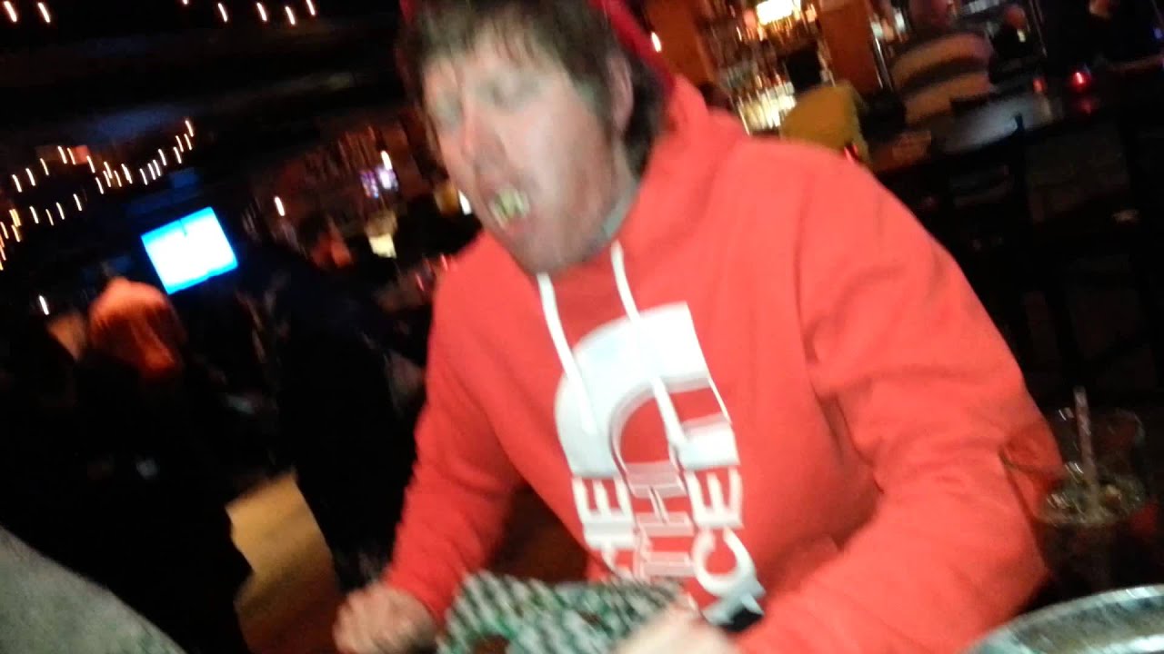 Jake Melnick wing challenge video. - YouTube