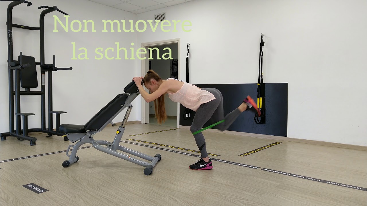 Slanci posteriori con elastico. Glutei a casa /palestra - YouTube