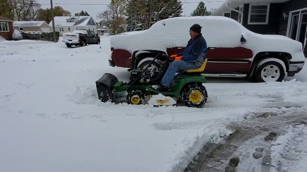 JD DIY Snowmower! - YouTube