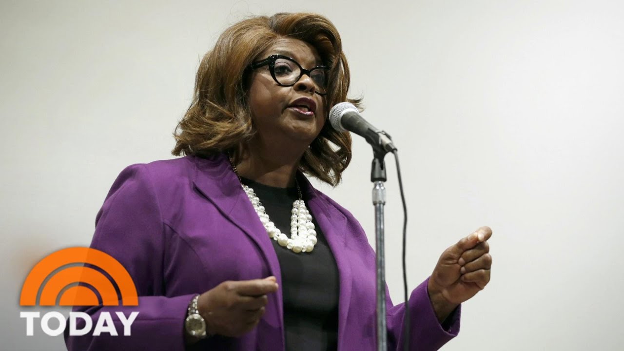 Ella Jones Elected First Black Mayor Of Ferguson | TODAY - YouTube