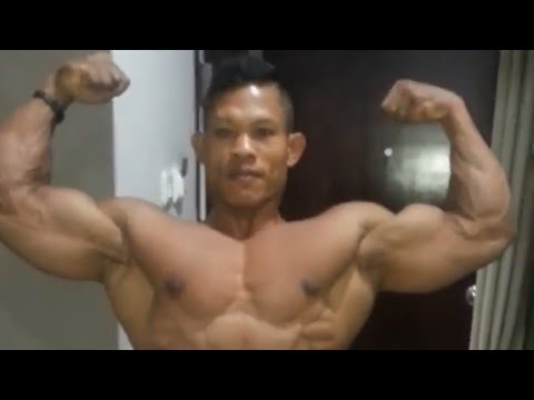 Indonesian Hot Bodybuilder Pose in Hotel Room