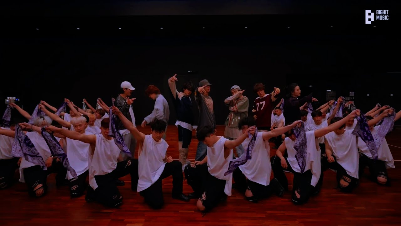 BTS ( 방탄소년단) RUN {stage mix} - YouTube