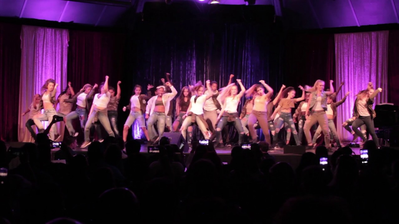 #SHOWOFFSUMMERSHOWCASE 2017 - Dana Alexa Army - YouTube