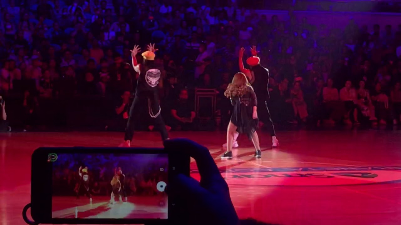 Asia's Phoenix Bombastic Performance at Wish Olympics - YouTube