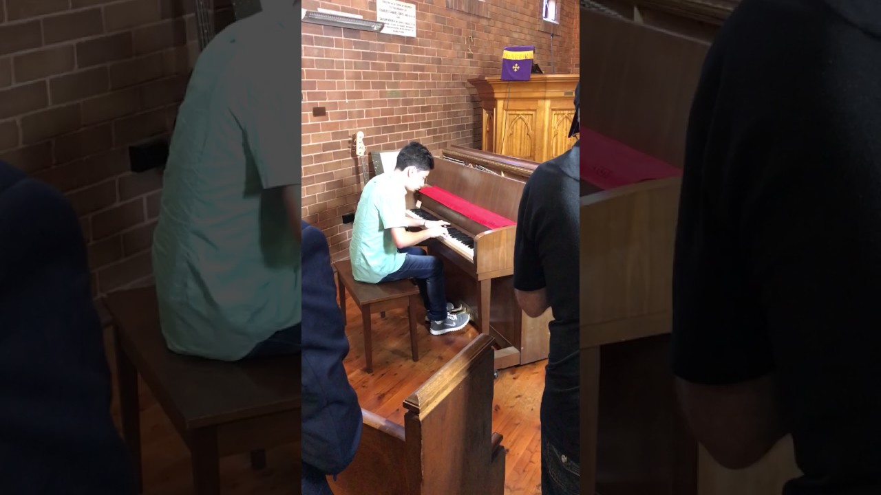 Syrian Refugee Piano Prodigy Playing In My Church YouTube syrian-refugee-piano-prodigy-playing-in-my-church-youtube