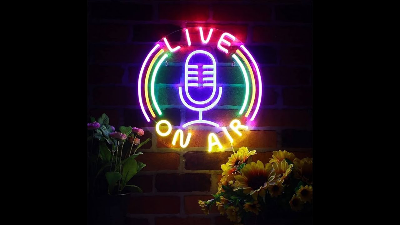 **STRONG LANGUAGE WARNING** SURPRISE Live, LIVE..... LIIIIVE with TYE ...