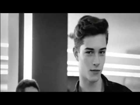 There is no point in living if you don't look like Francisco Lachowski