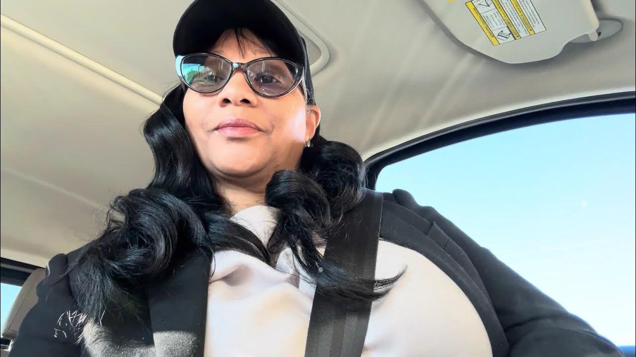 RUNNING SOME ERRANDS//PICKING UP LAST MINUTE THINGS - YouTube