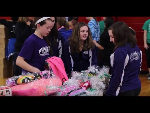 Barrington Giving Day Volunteers Bring Joy to Barrington 220 Families ...