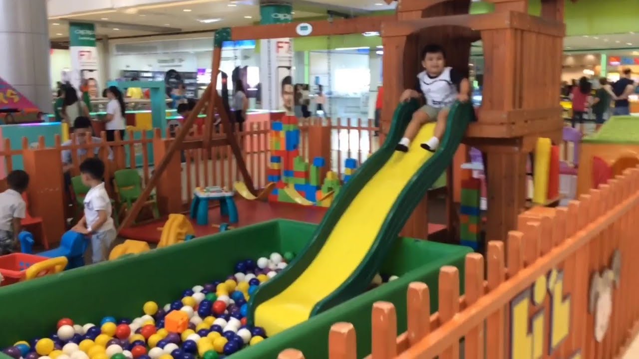 Playground Playing | Sm Clark | Pampanga Sm Clark - YouTube