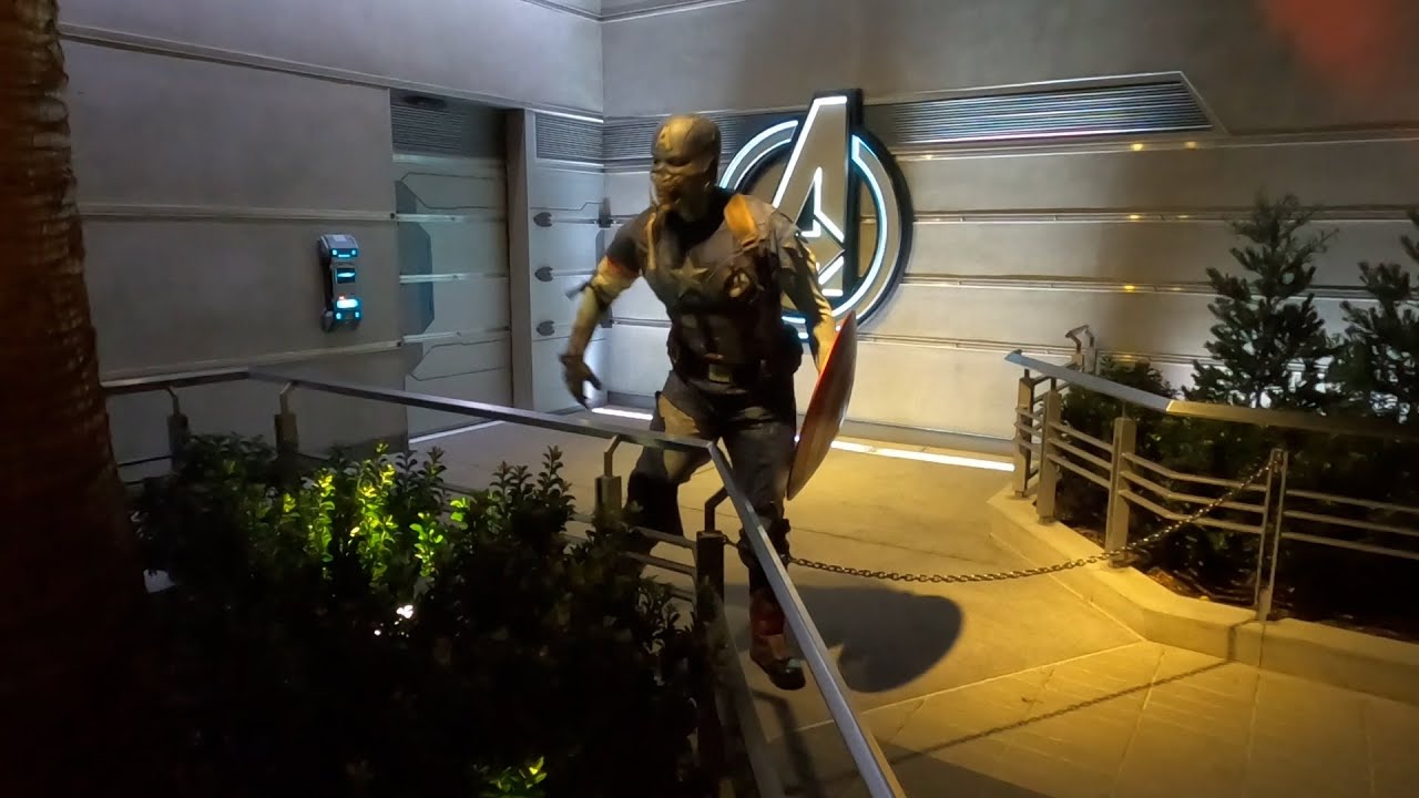 Oogie Boogie Bash 2021 | ft. Zombie Captain America | DCA - YouTube