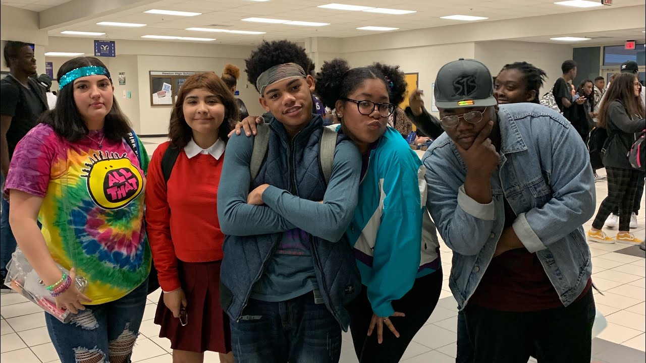 Spirit week 2019 day1 and part of day 2 - YouTube