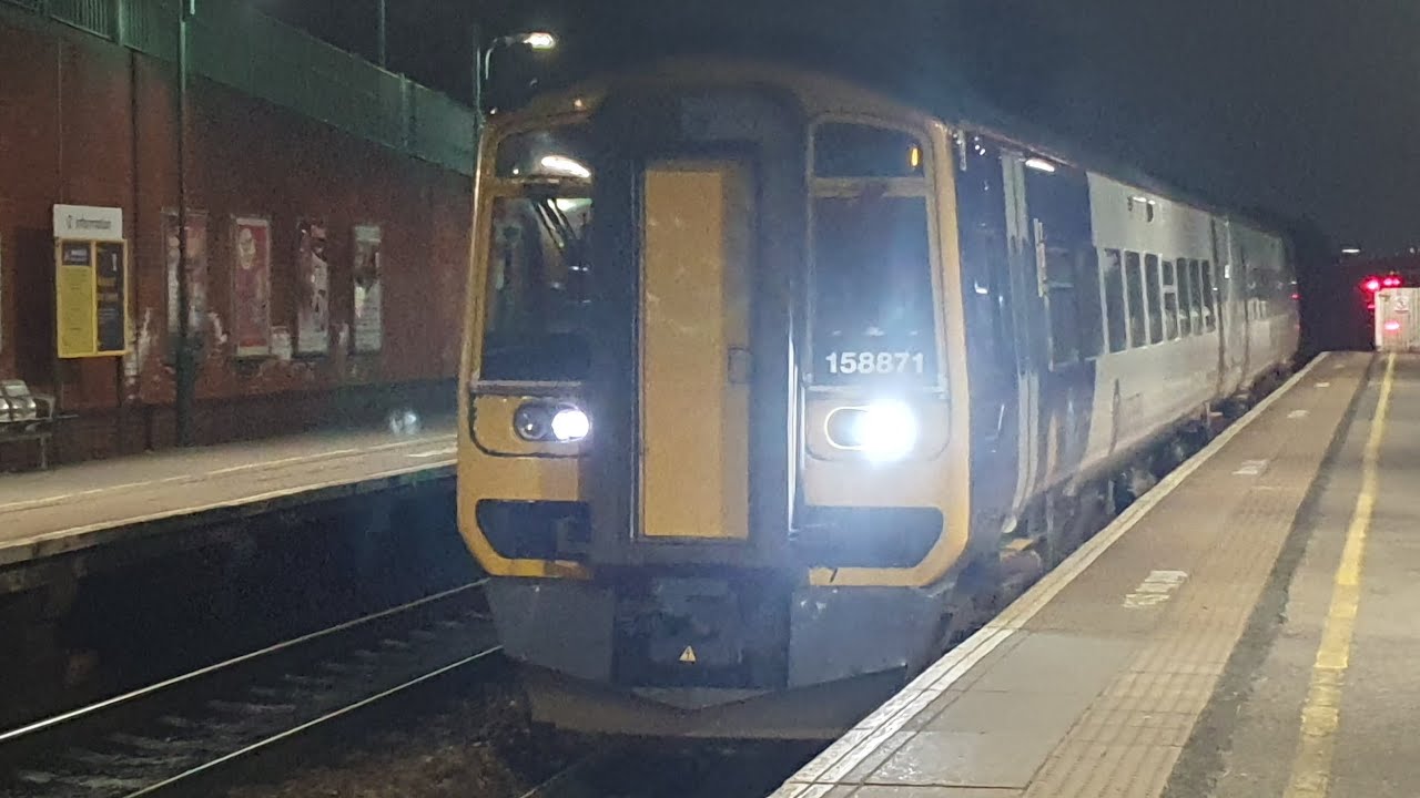 BREL Class 158 871 - YouTube