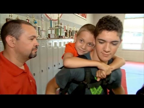 GFA 2015 - Hunter & Braden Gandee - Inspiring Story - YouTube