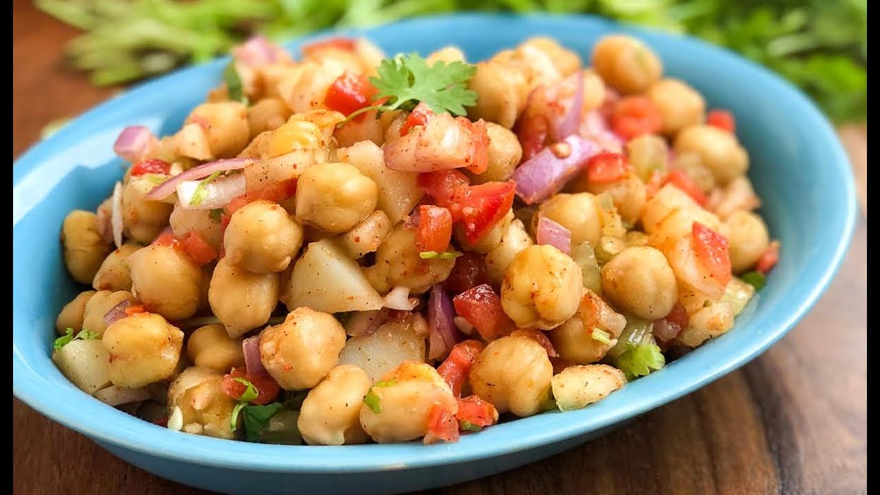 Chole chaat and Butter chicken - YouTube