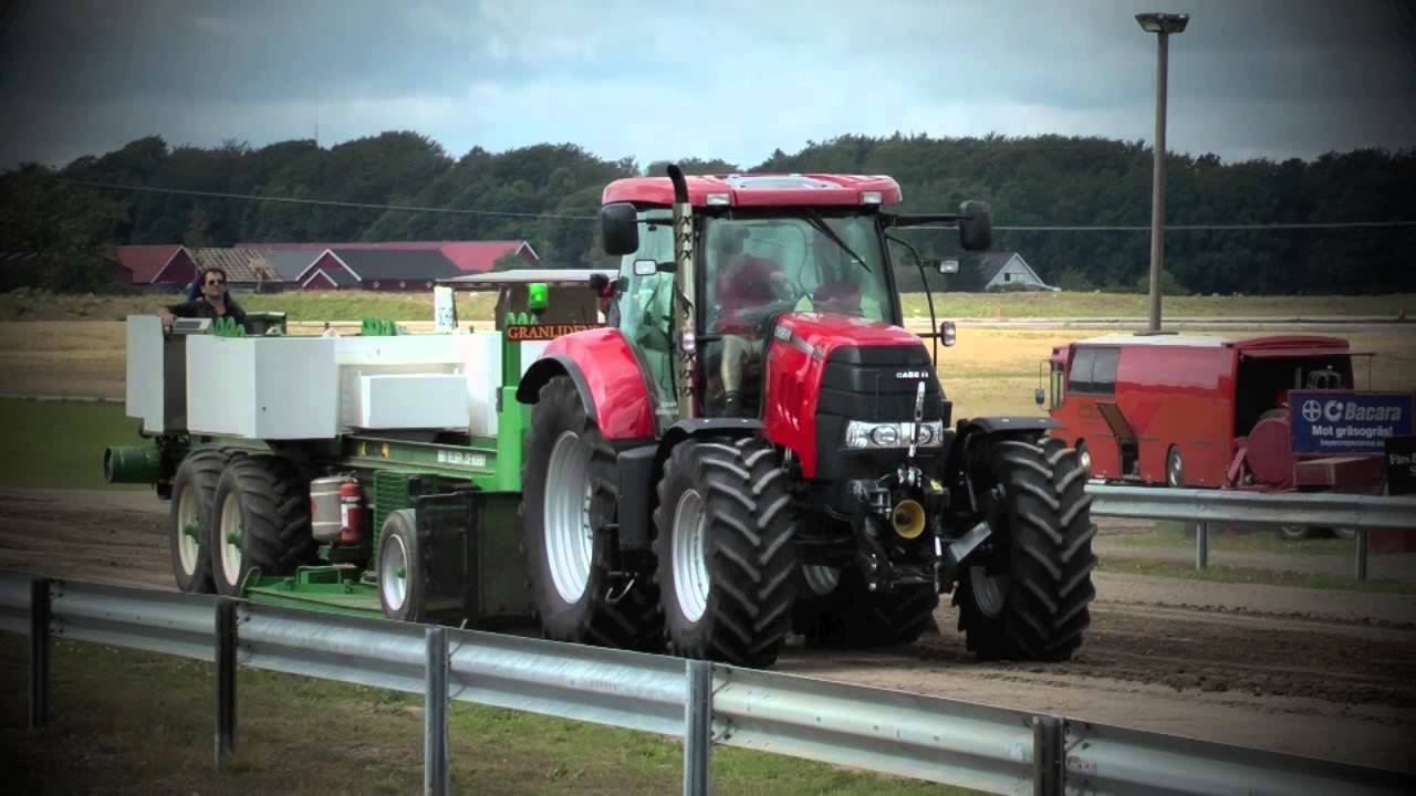 Case tractor pulling - YouTube