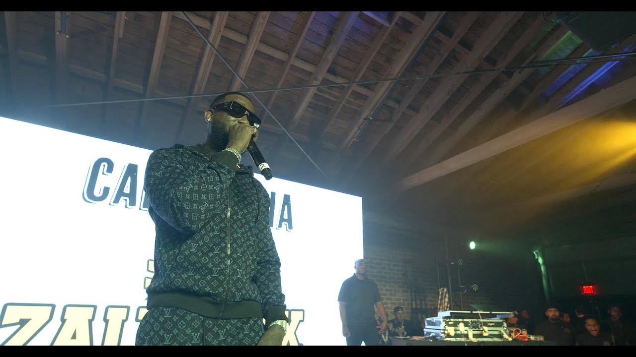 Gucci Mane I'm A Dog Performance at Zalympix - YouTube