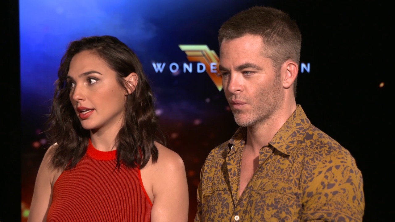 Wonder Woman Interview: Gal Gadot + Chris Pine - YouTube
