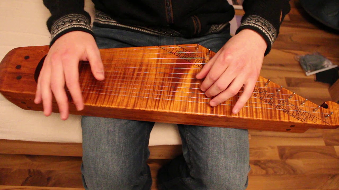 Finnish Kantele - YouTube