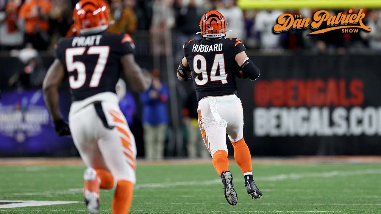 Play of the Day: Sam Hubbard Runs Back 98-Yd Fumble Recovery For TD ...