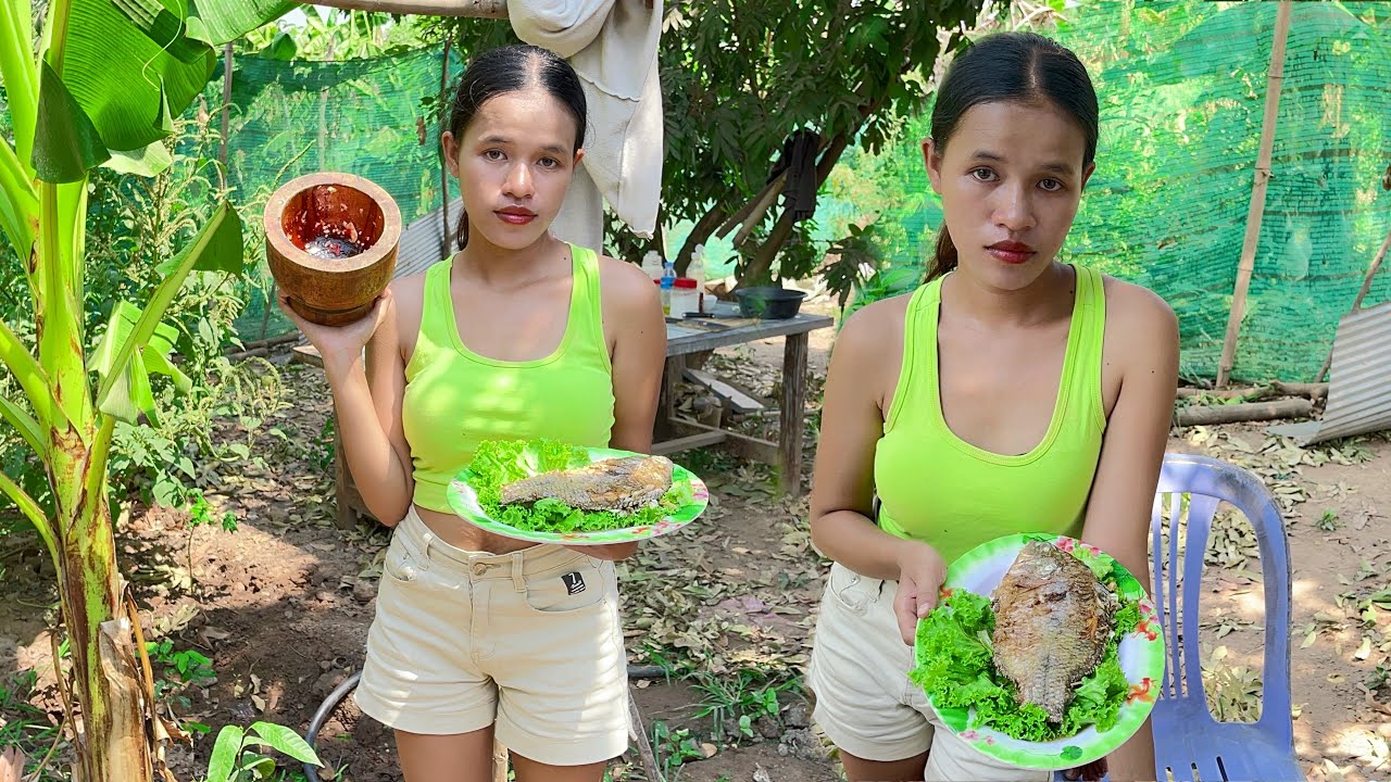 COOKING GIRL | Rural girl cooking alone in the backyard/ AMAZING VIDEOS ...