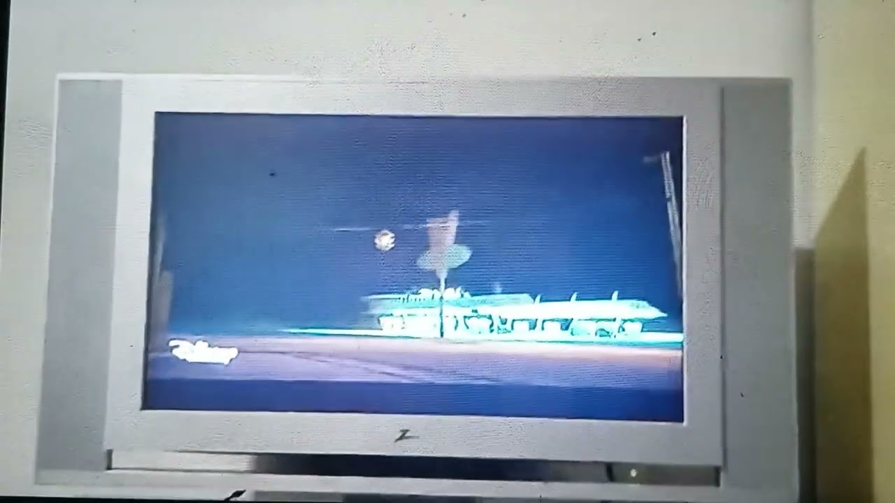 cars (2006) Mcqeen lost / police chase / Radiator Springs - YouTube