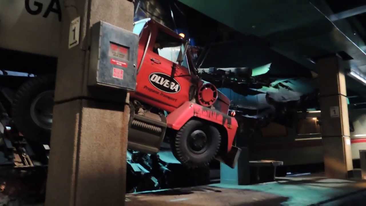 Studio Tour - Subway - Universal Studios Hollywood - YouTube