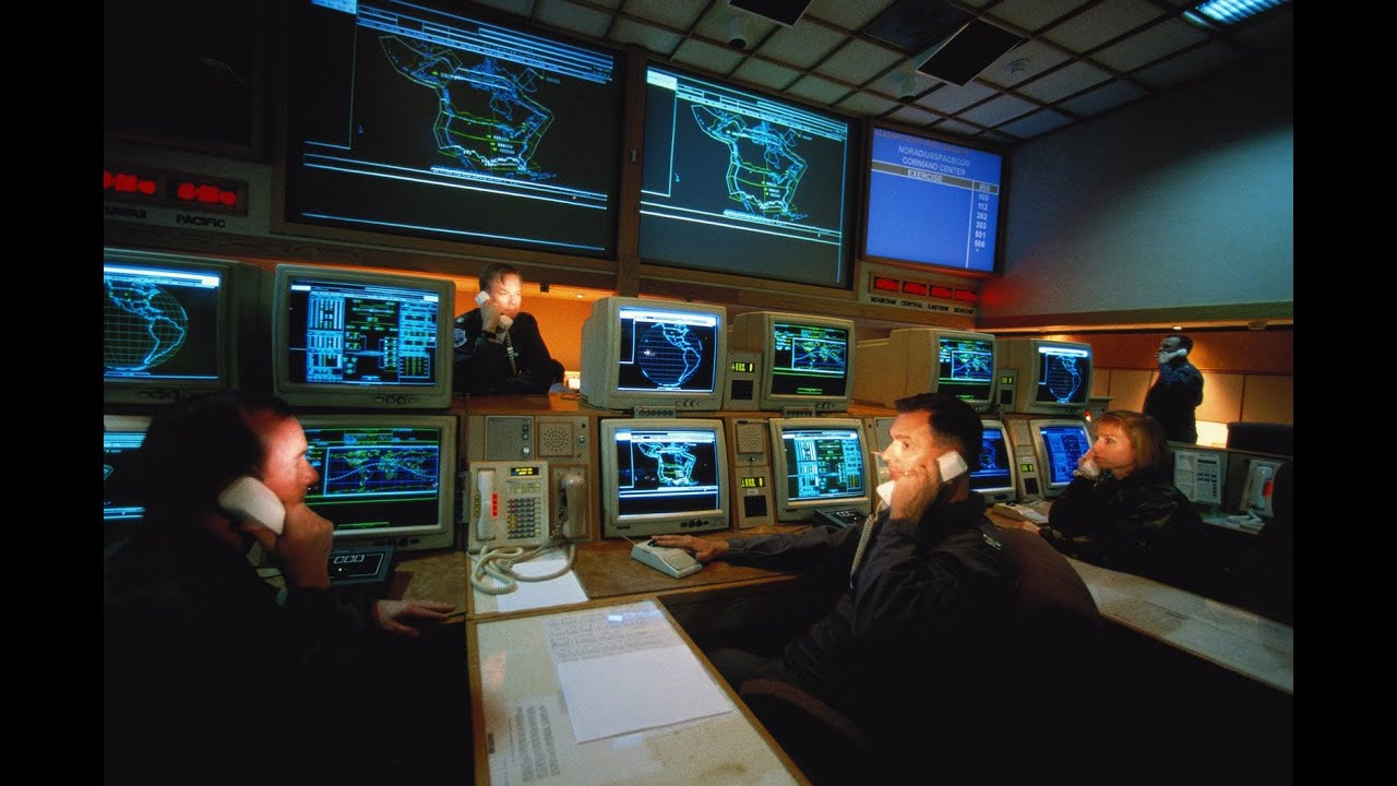 Le NORAD partie 1 - Documentaire Français - YouTube