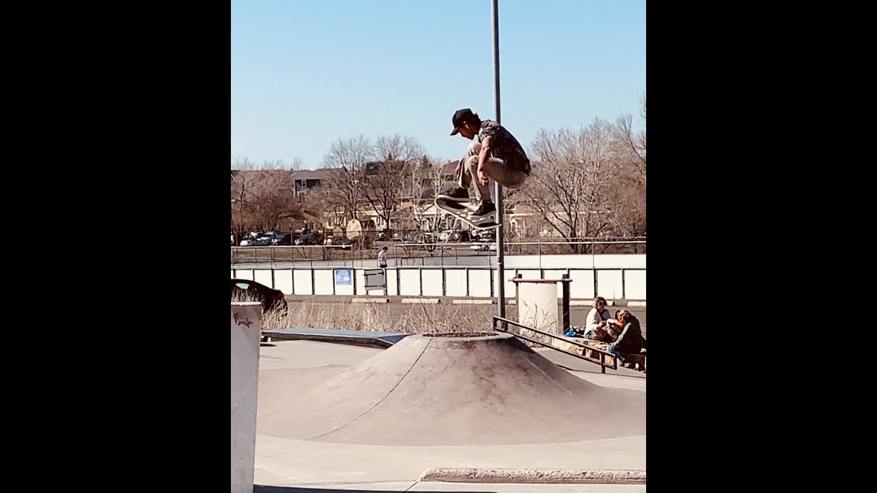 Skateboarding clips - YouTube