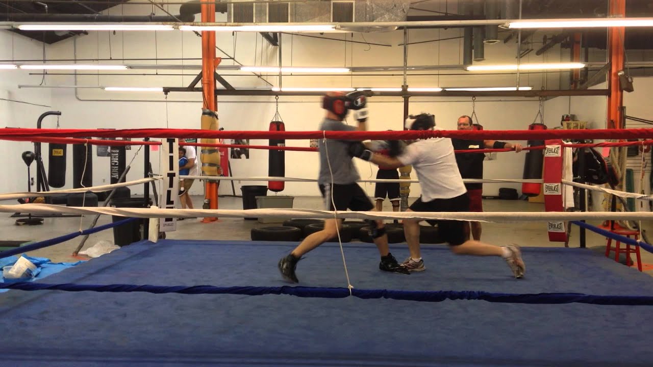 John Cox vs Mike Null - YouTube