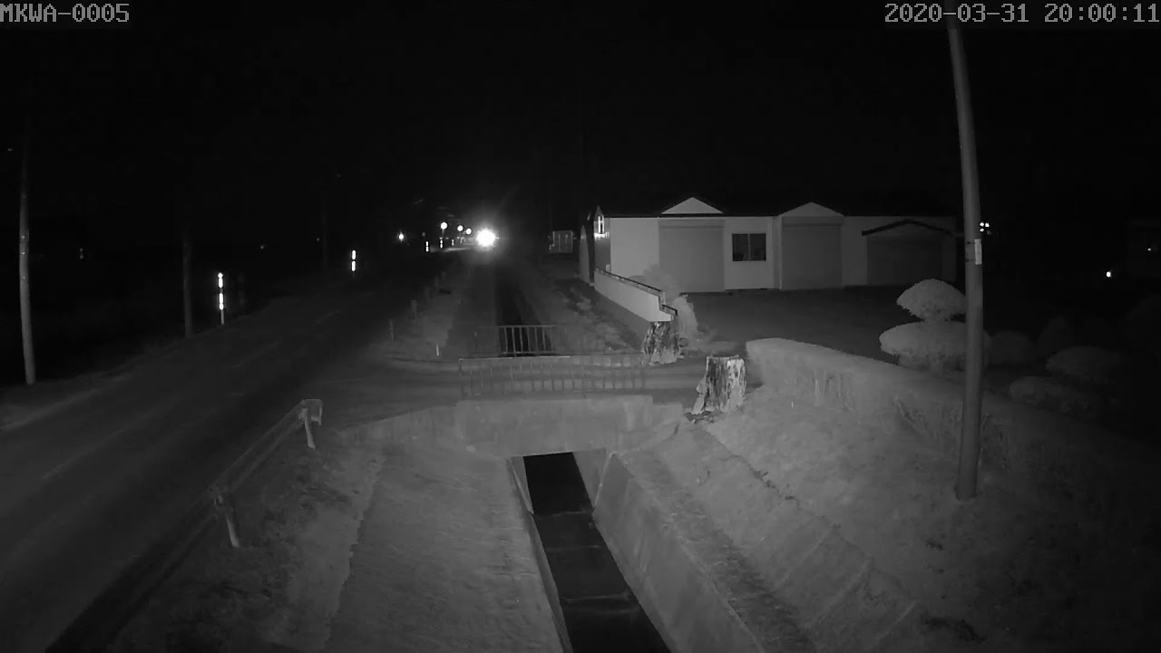 MKWA-0005 のライブ ストリーム - YouTube