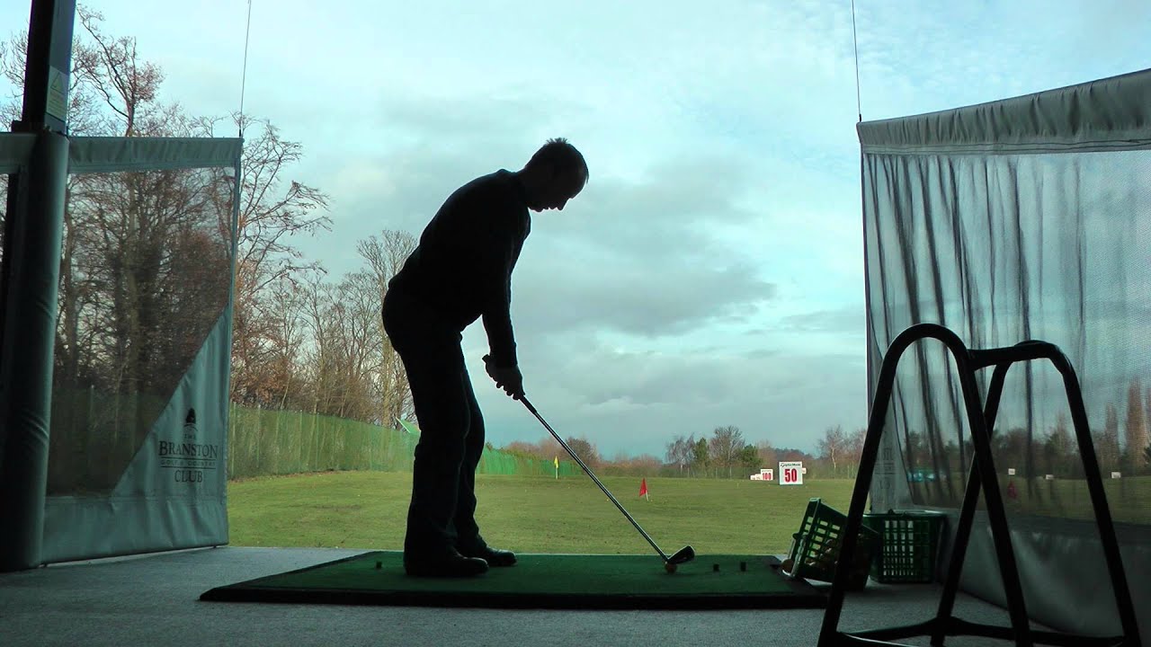Poor Golf Swing 7 Iron - YouTube