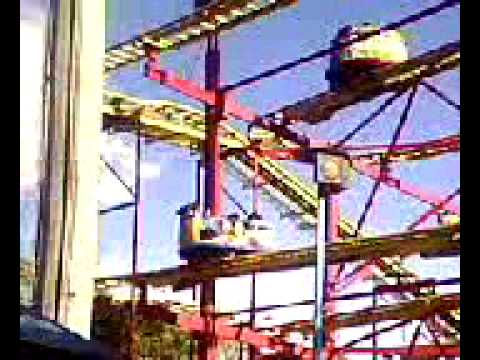 14 de febrero - Raton loco atascado en la feria de chapultepec - YouTube