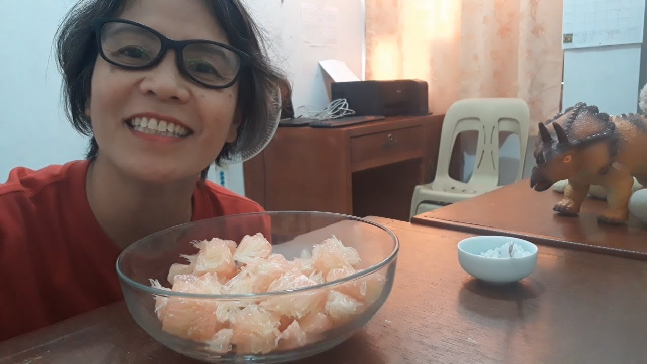 Yummy pomelo meat - YouTube