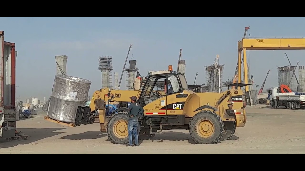 CATERPILLAR TH360B TELE-HANDLER ALSO KNOWN AS TELESCOPIC FORKLIFT - YouTube