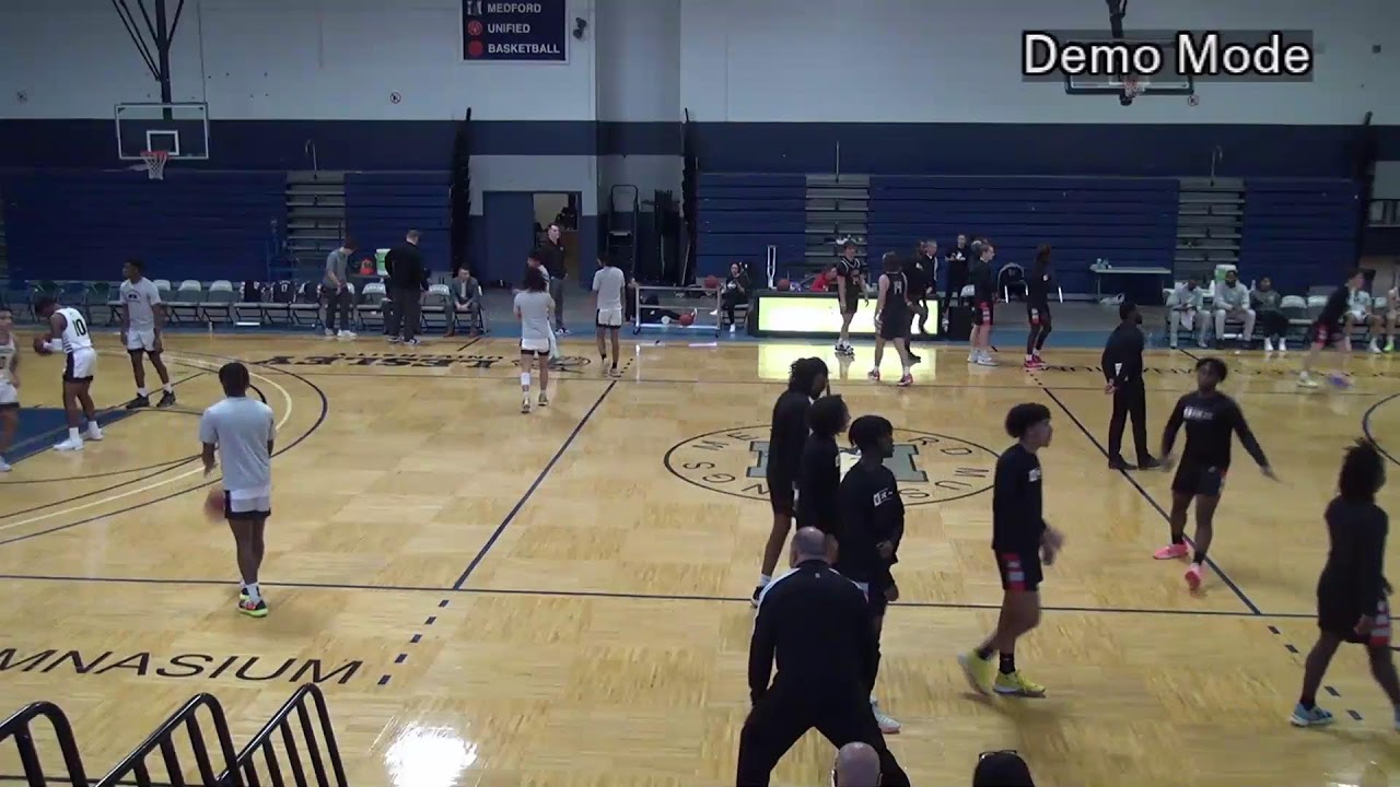 Lesley Men's Basketball vs ENC - YouTube