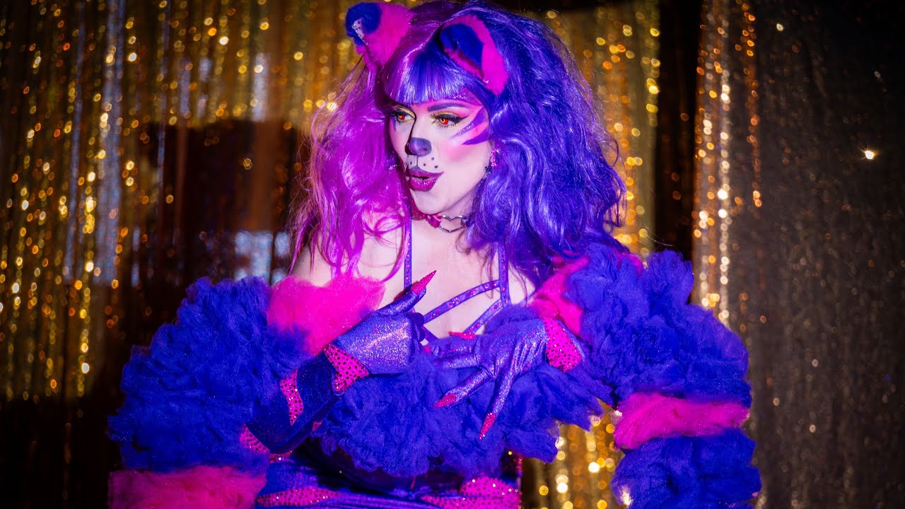 Cheshire Cat burlesque by Winter Sinclair - YouTube