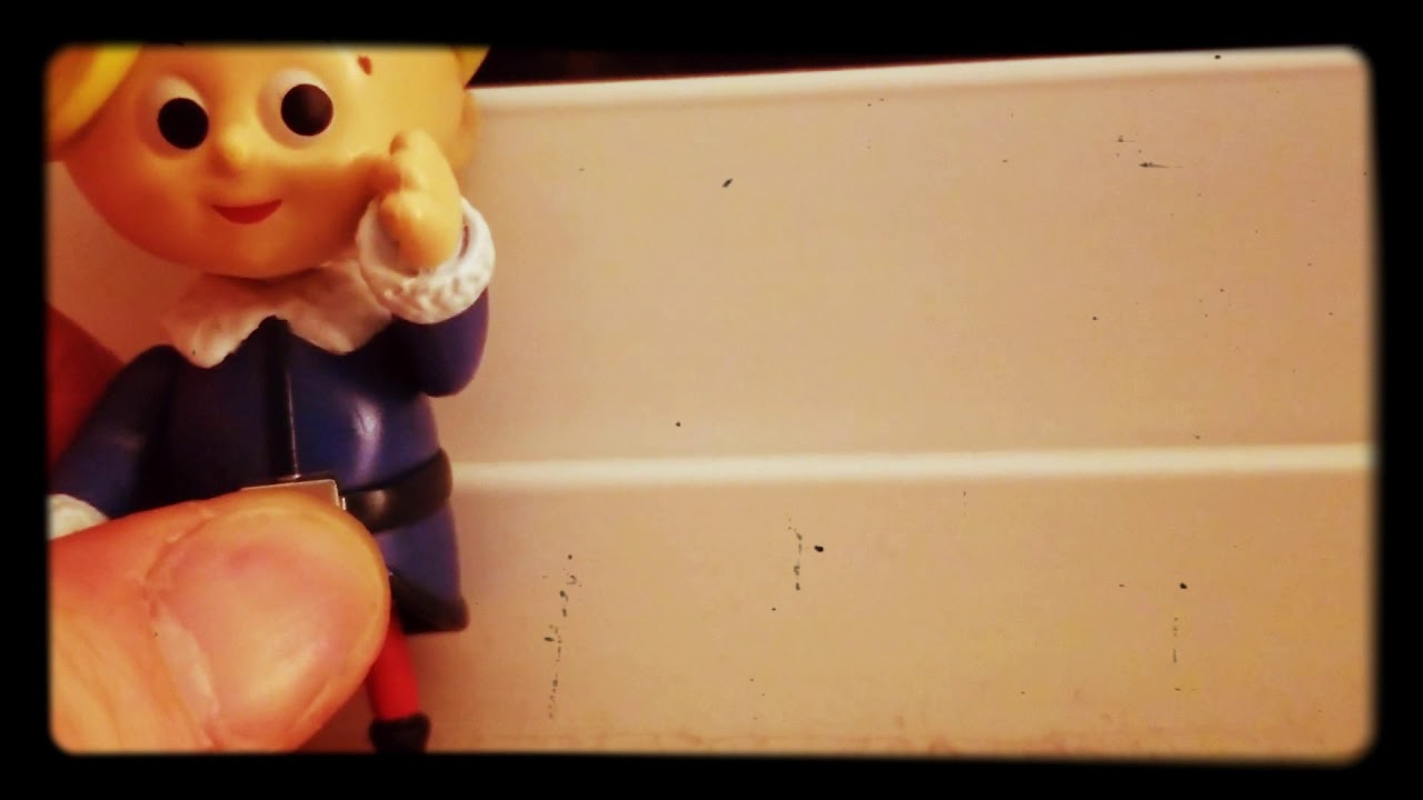 Rudolph the Red-Nosed Reindeer - Hermey the Elf SCARY - YouTube