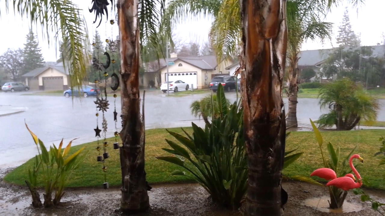 Rain in Fresno 20170203 - YouTube
