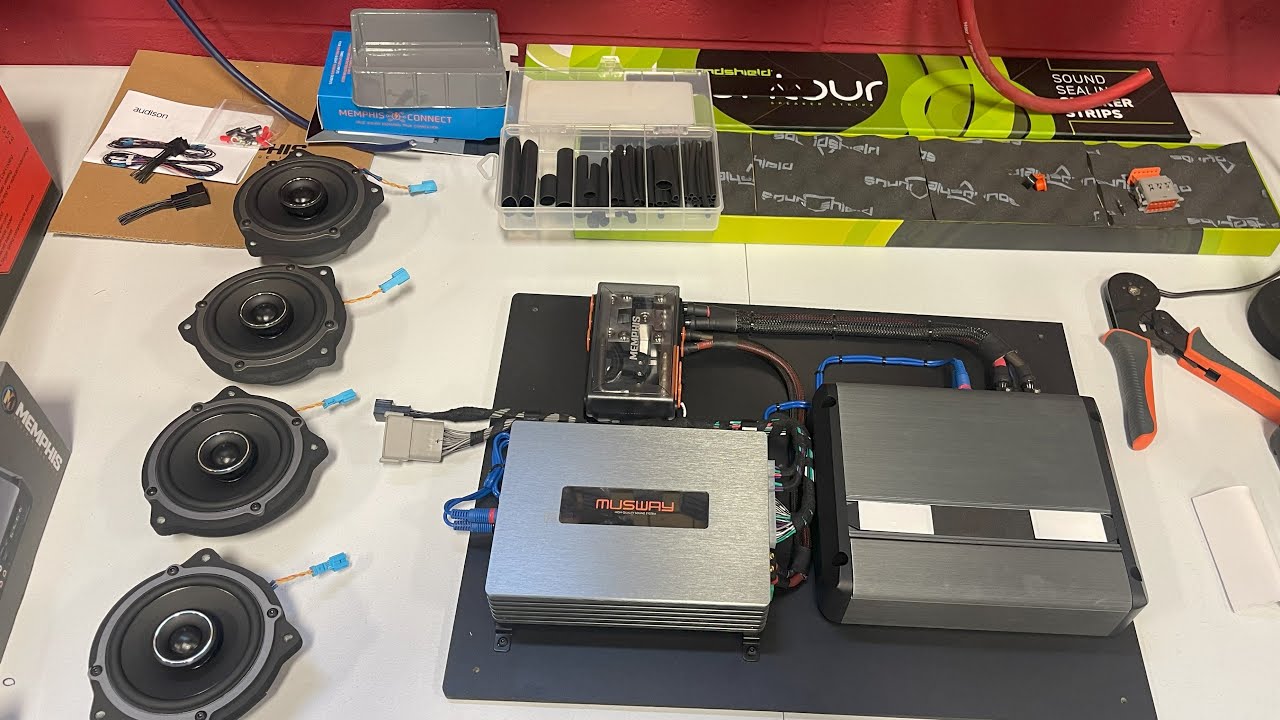 MINI COOPER COMPLETE AUDIO FABRICATION AND INSTALLATION. SPEAKERS ...