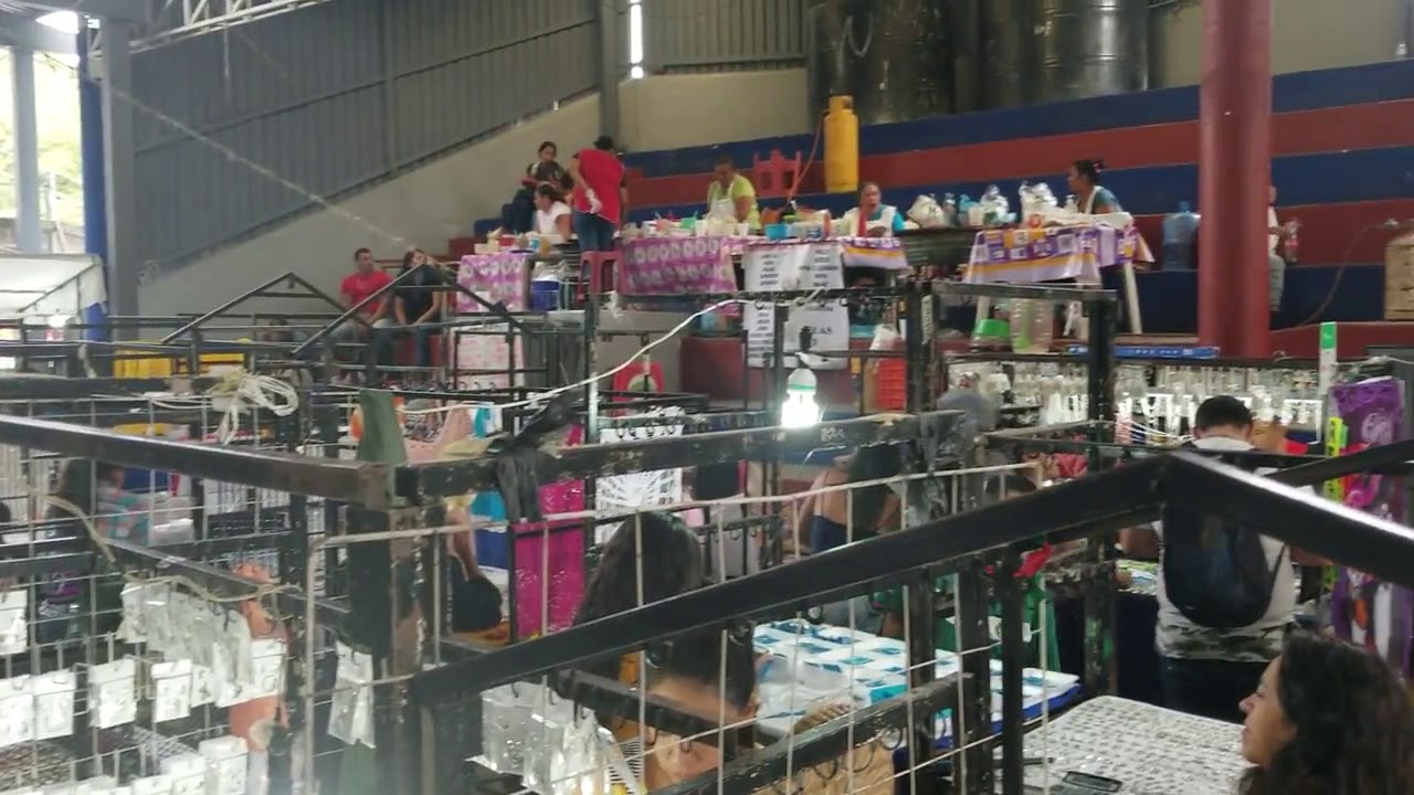 Saturday Silver Market - Taxco, Mexico - YouTube