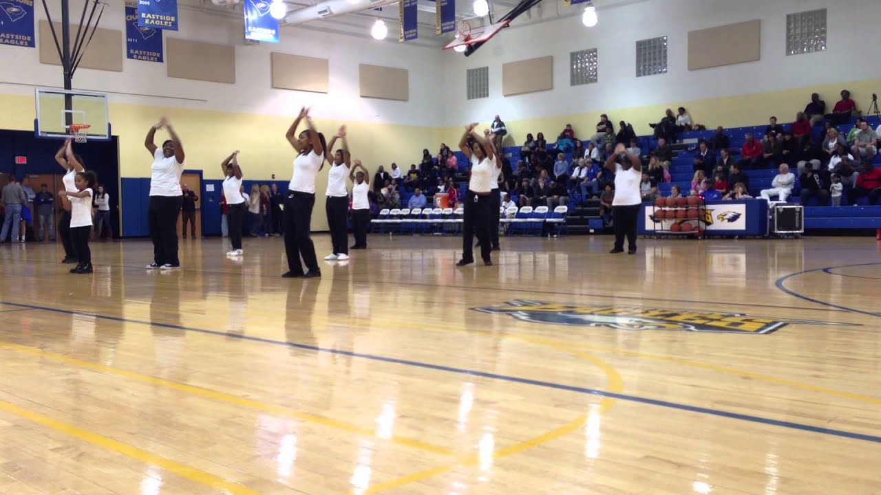 Eastside High School step team halftime vs Wade Hampton - YouTube